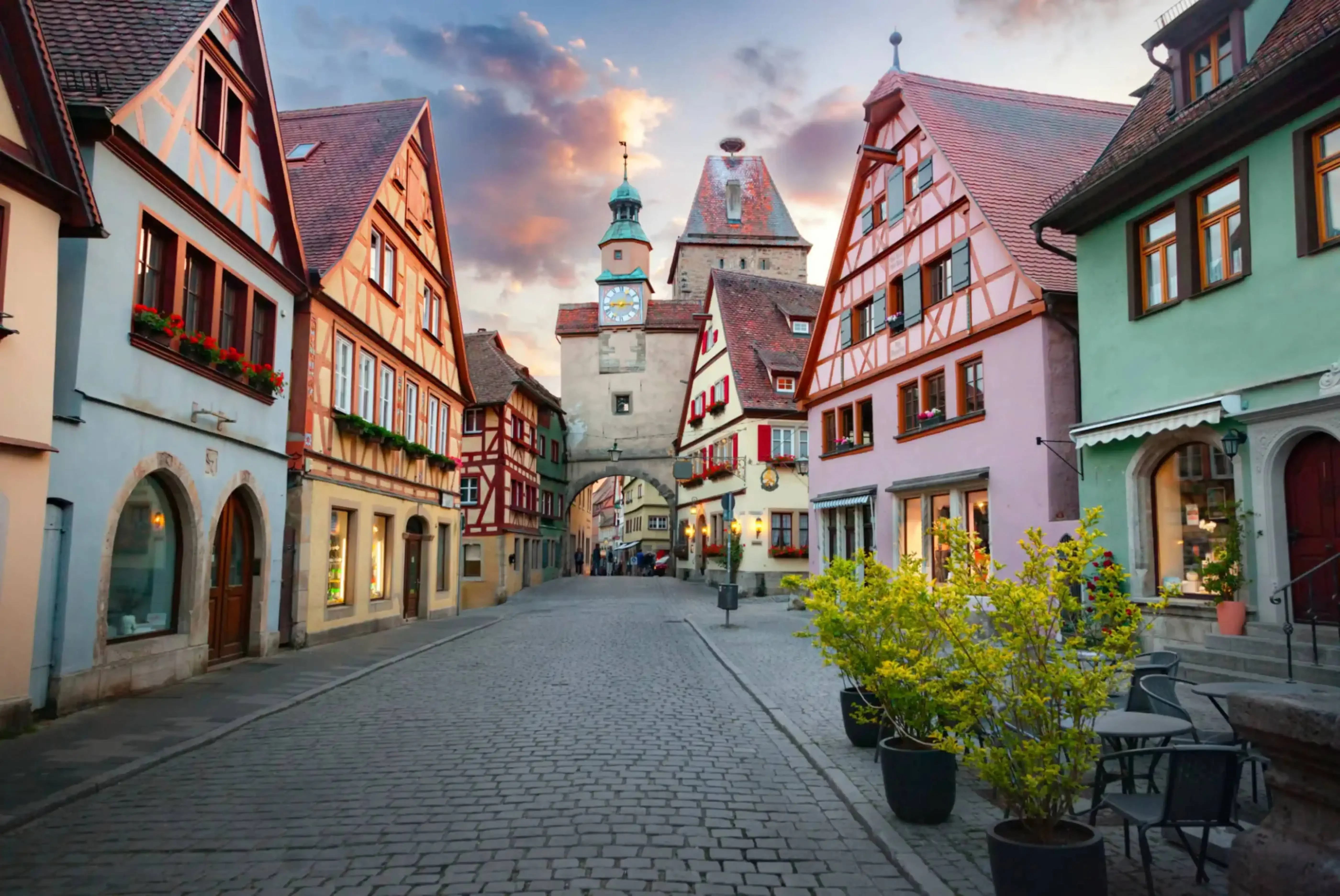Best Germany Tours 2025 | Castles, Cities & Forest Trails